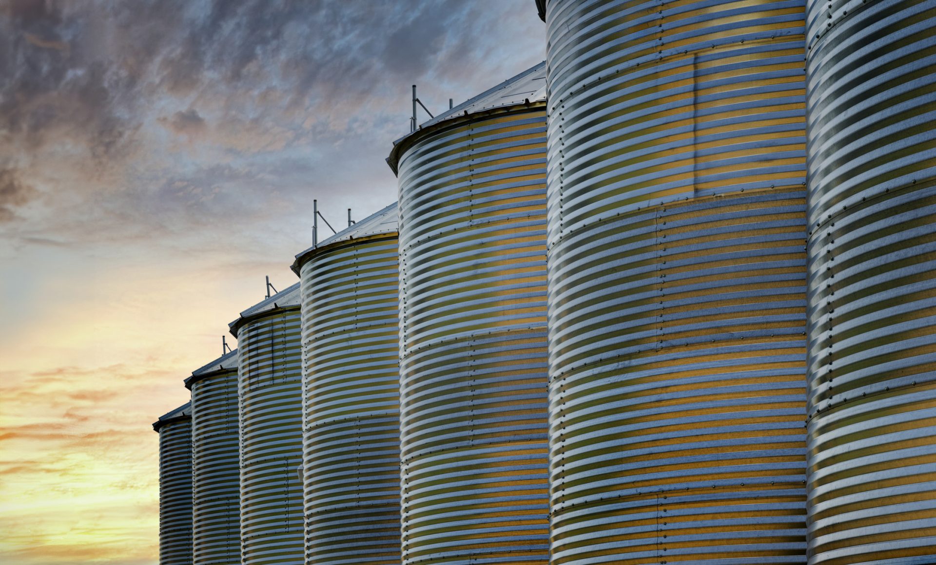 How Dynamics Factor into Silo Engineering